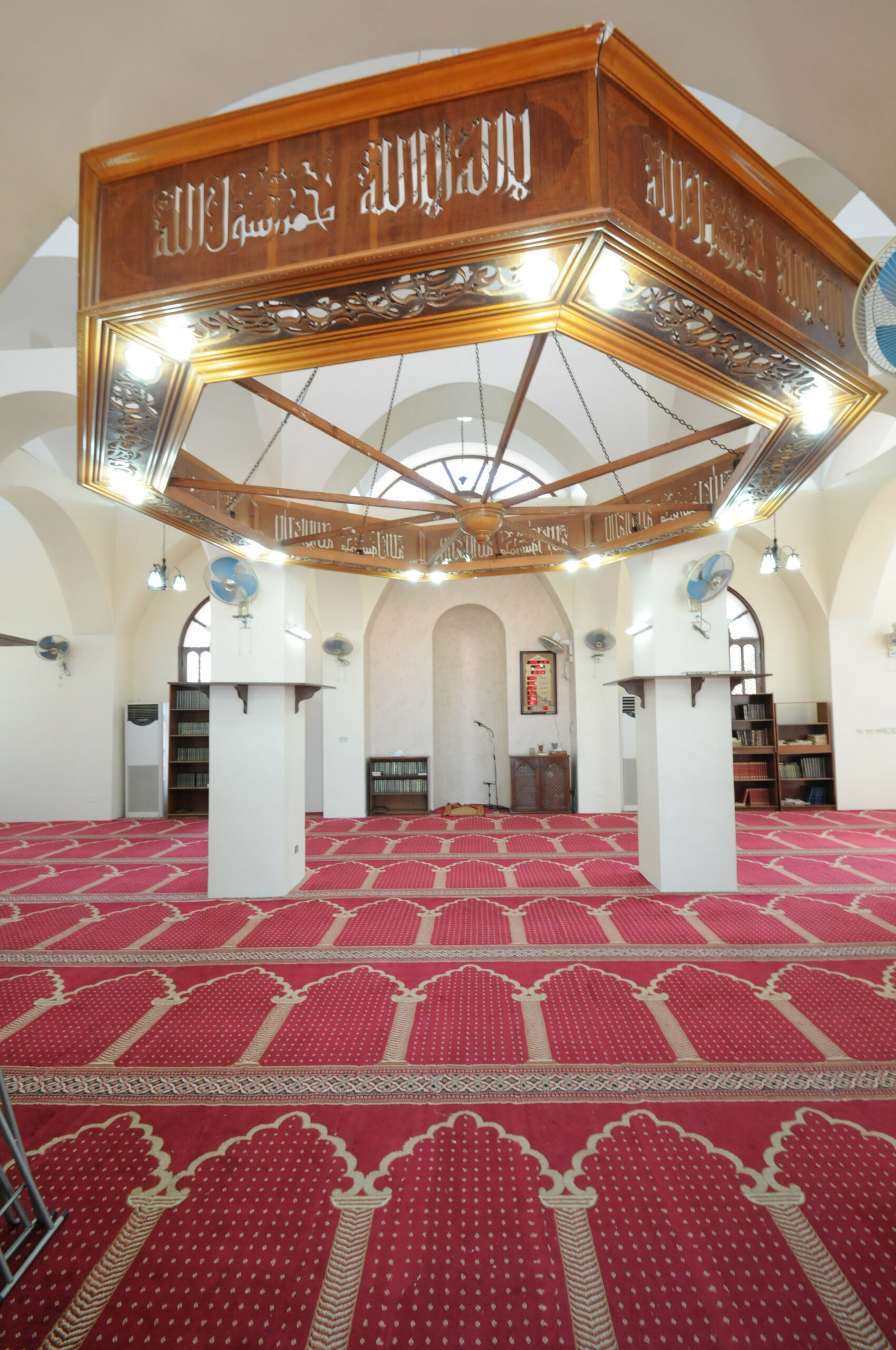 Al-Ruwais Mosque (Al-Farsi Mosque) – Mosqpedia