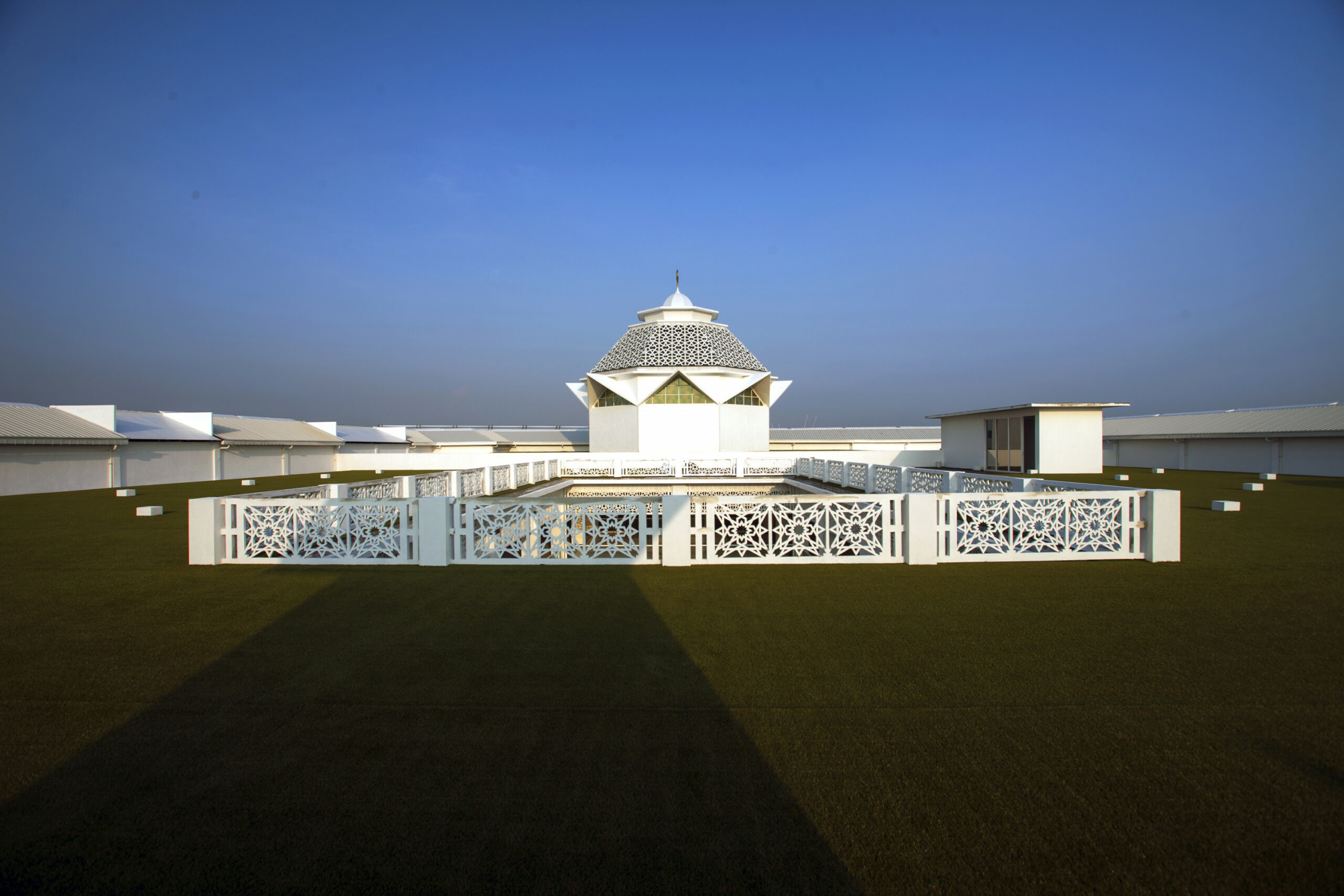 Cyberjaya Mosque (Raja Haji Fisabilillah Mosque) – Mosqpedia