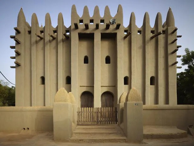 Great Mosque of Mopti (Komoguel) – Mosqpedia