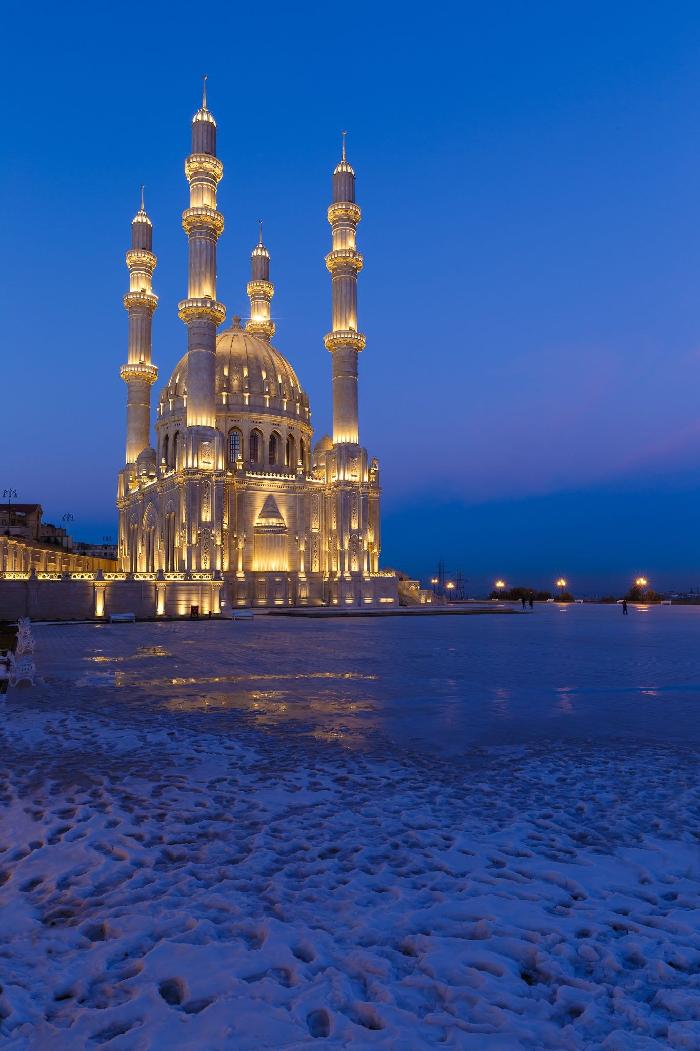 Heydar Mosque – Mosqpedia