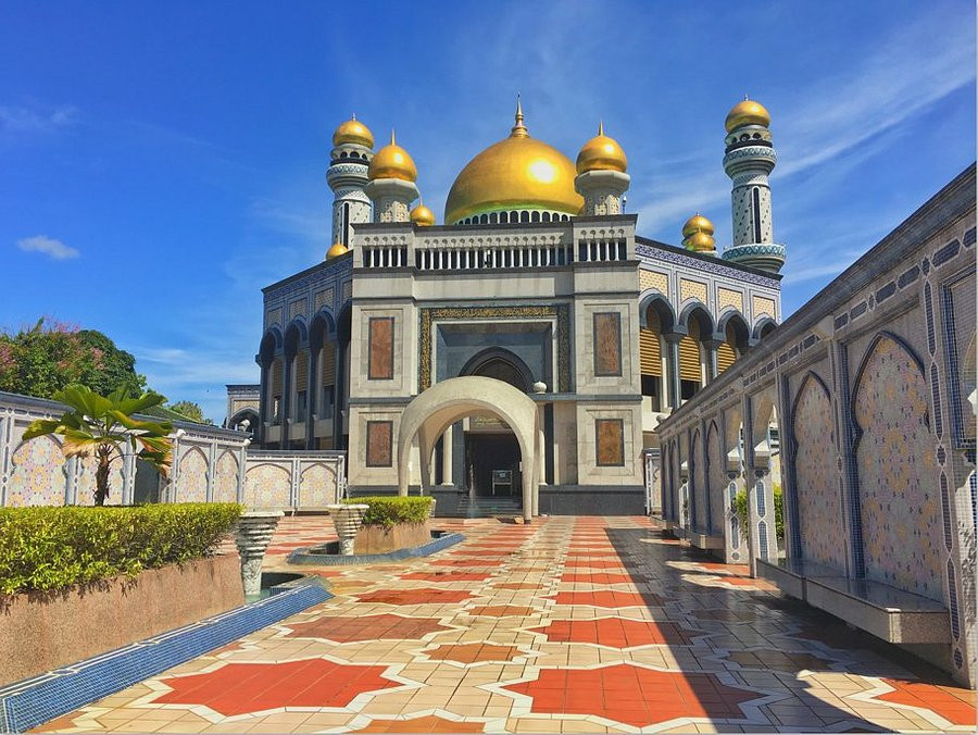 Jame’ Asr Hassanil Bolkiah Mosque – Mosqpedia