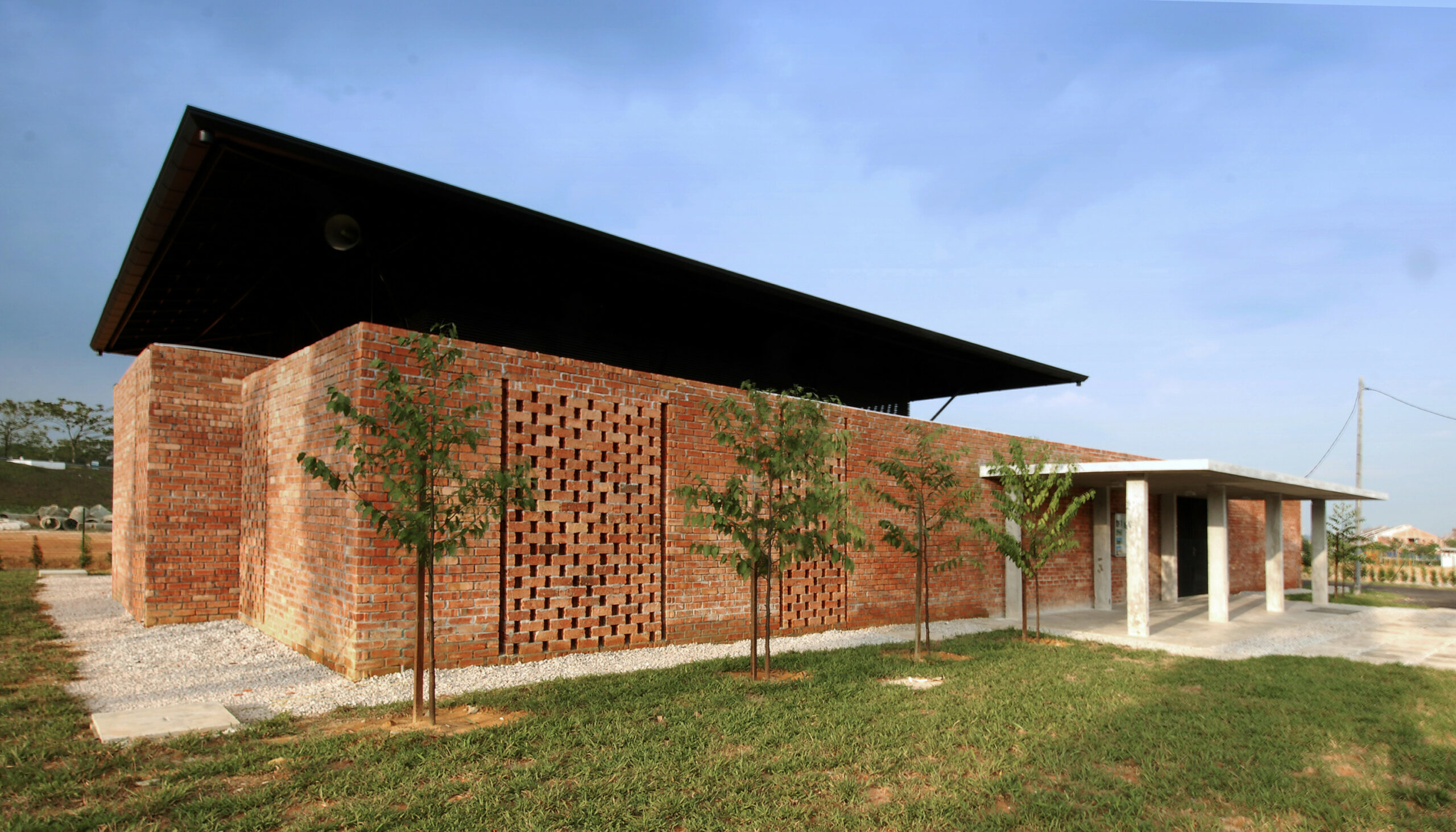 Surau Nusa Idaman Mosque – Mosqpedia